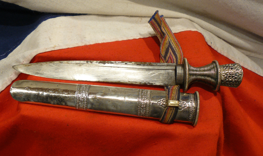 The Lanes Armoury | An Antique Chinese, Tibetan Silver Dagger, Ching ...