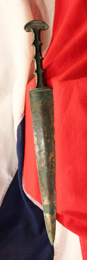 The Lanes Armoury | A Wonderful & Fine Bronze Age Short Sword, Circa ...