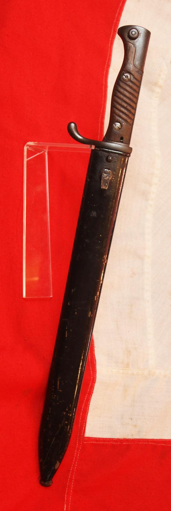 The Lanes Armoury | A Superb, German, WW1 Mauser Gew 98 'Butcher' Bayonet