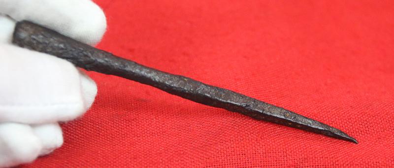 The Lanes Armoury | A Superb Late 14th Century, Long, Socketed, Needle ...