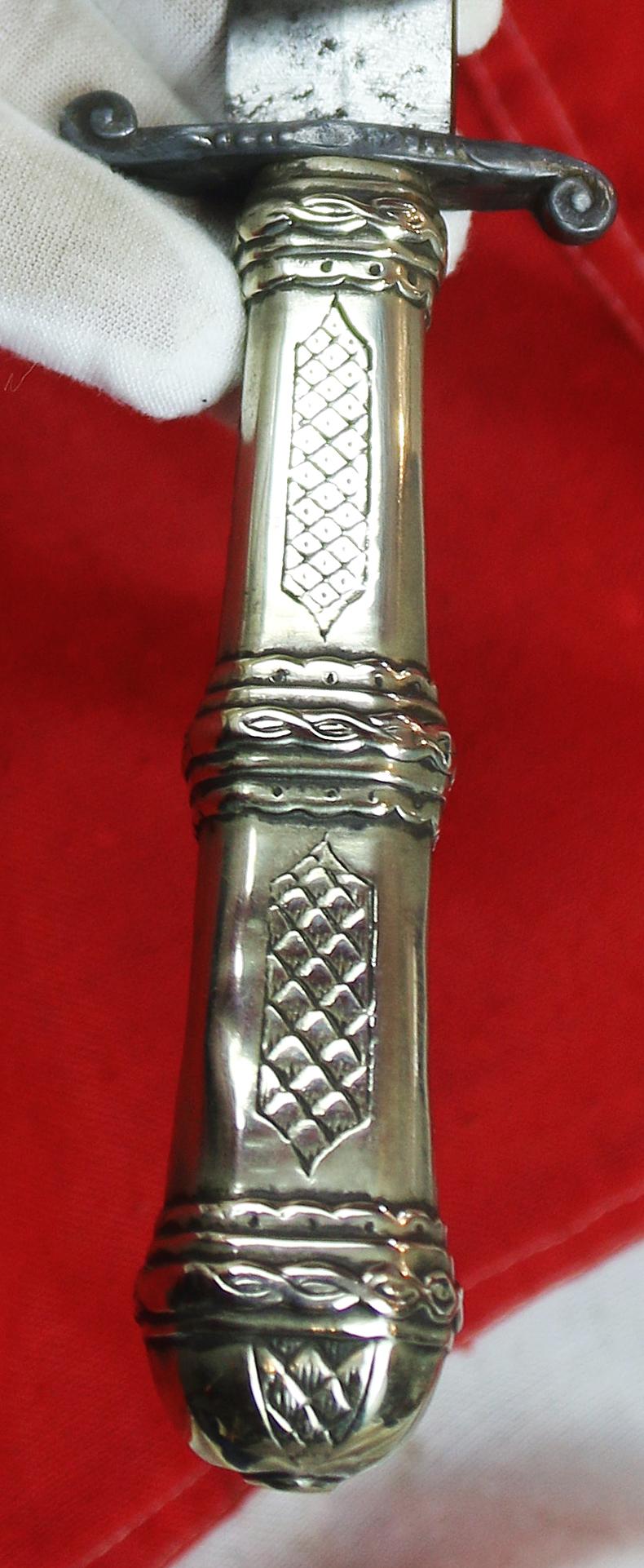 The Lanes Armoury | A Superb WW1 German Officer's Trench Dagger Close ...