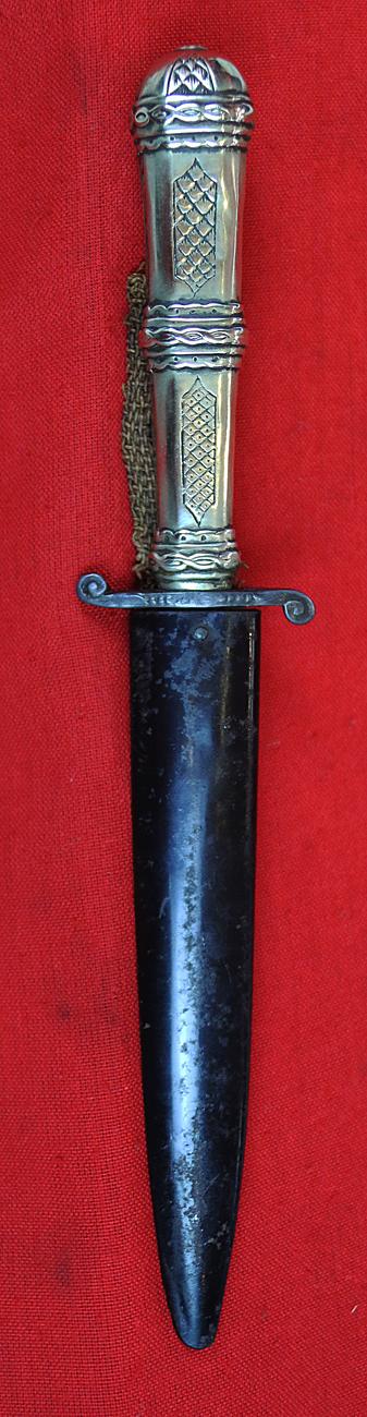 The Lanes Armoury | A Superb WW1 German Officer's Trench Dagger Close ...